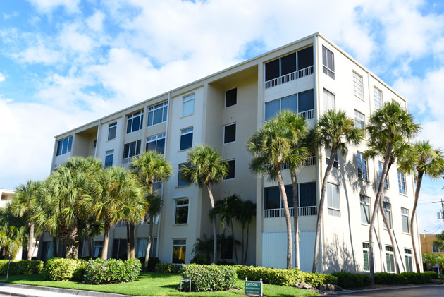 Find Us – GOLDEN STRAND