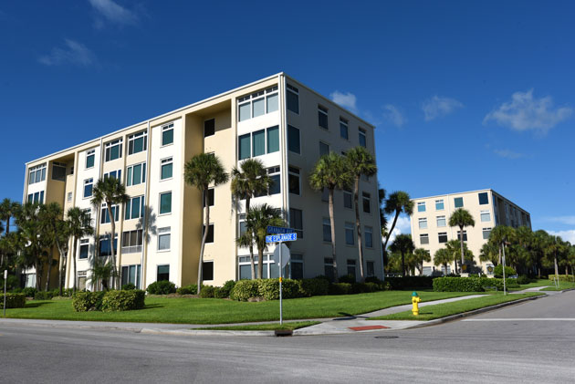 Find Us – GOLDEN STRAND